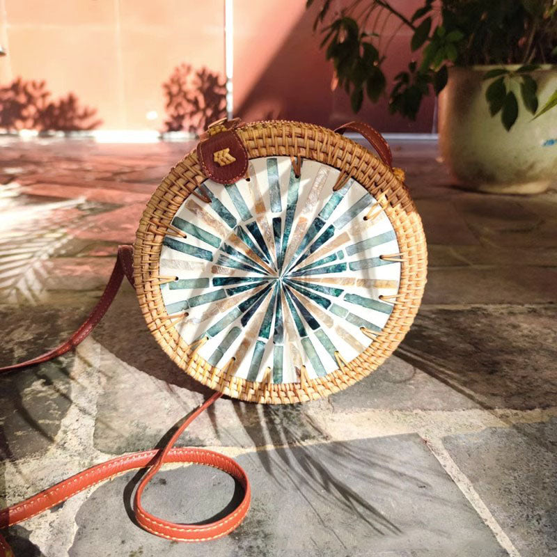 Bohemian Seashell Floral Round Rattan Purse Bali Clutch Shoulder Bag ...